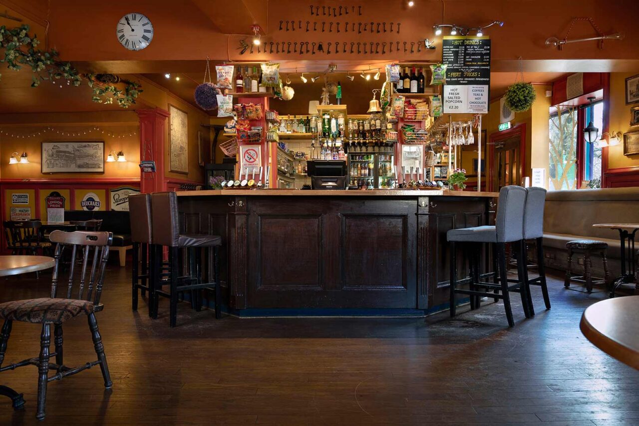 Home - The Regent Bar